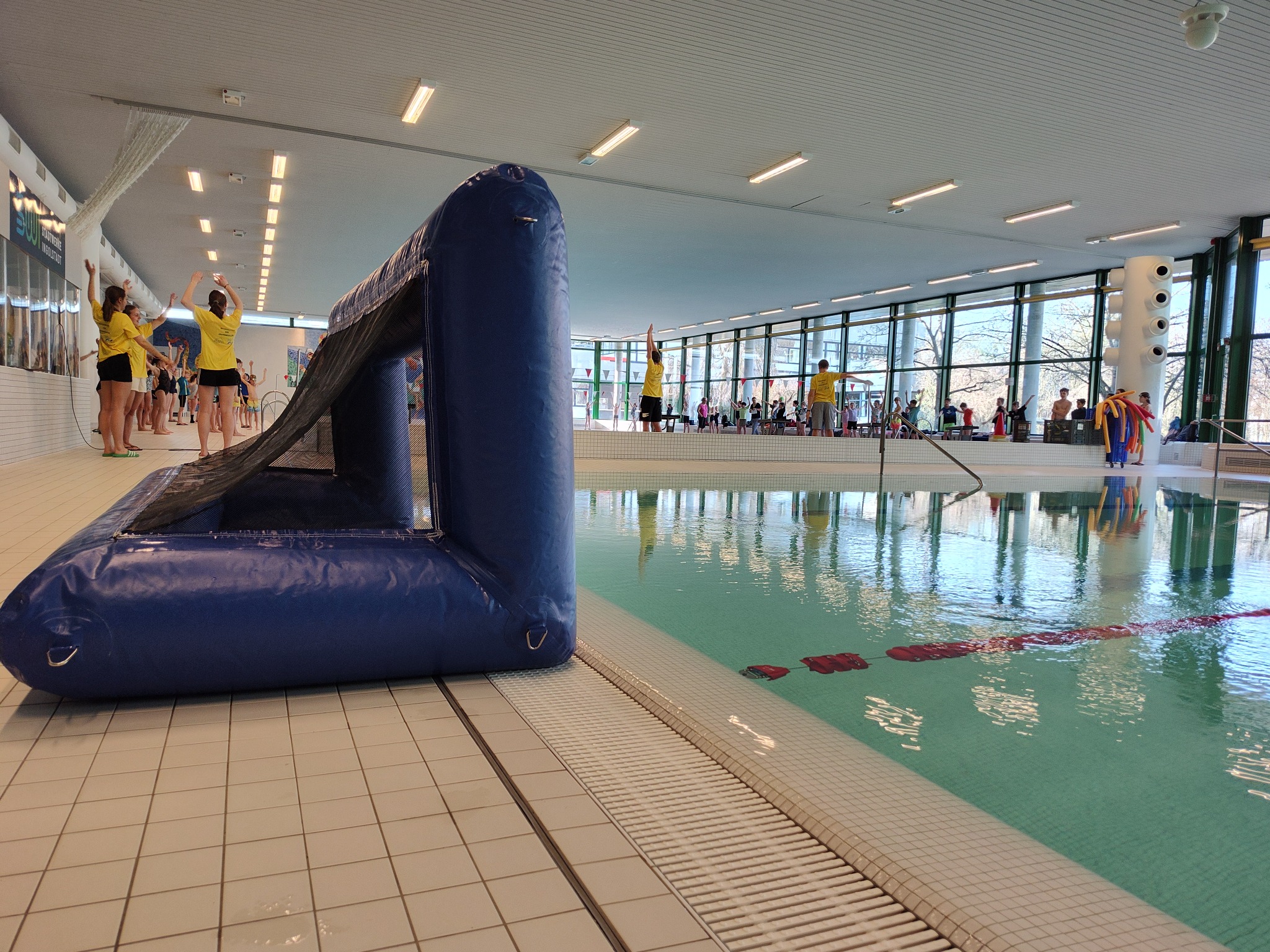 APIAN Gymnasium - Wettkampf und Wasserspaß - Ingolstadt